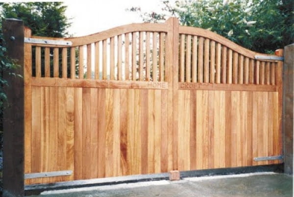 Automated Gates Gallery – Garage Door and Automation